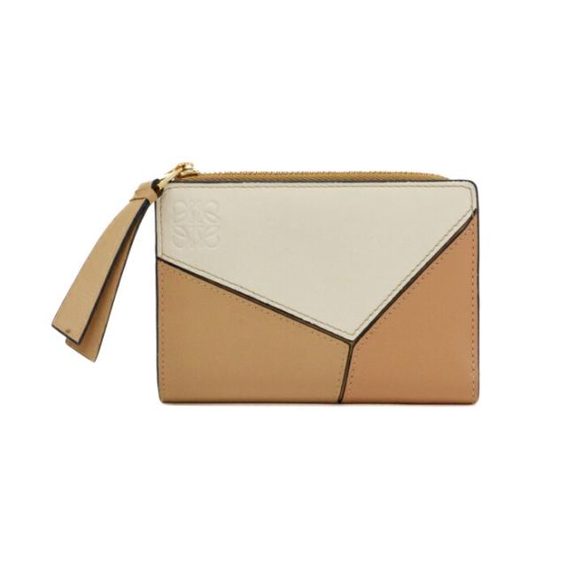 【ABランク】 ロエベ LOEWE パズル コンパクト ジップウォレット クラシックカーフ (レザー) アナグラム C510Z41X01 二つ折り財布 L字ファスナー コンパクトウォレット メンズ レディース デューン (アイボリー) / ウォームデザート (ベージュ) 中古 mbf23006
