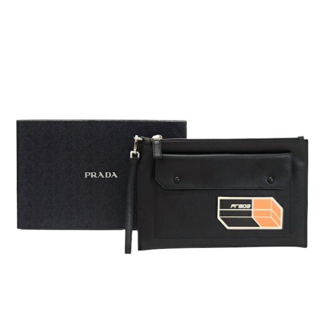 【SAランク】 プラダ PRADA クラッチ サフィアーノ (レザー) 2NG005 セカンドバッグ ポーチ トライアングルロゴ メンズ ブラック 正規品 極美品 中古 mbq10009