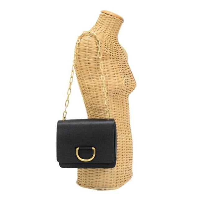 【SAランク】 バーバリー BURBERRY ミディアム Dリングバッグ ゴートレザー ゴールド金具 4076449 1 ワンショルダー バッグ チェーンストラップ ミディアムバッグ レディース ブラック 正規品 極美品 中古 mbq10010