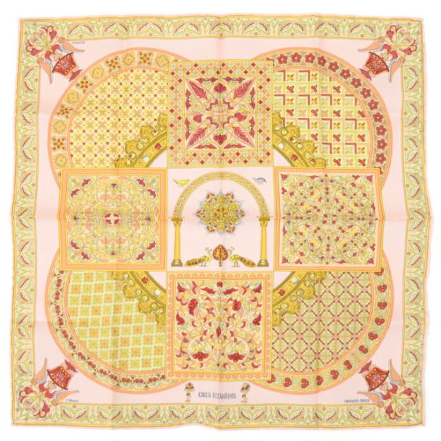 【SAランク】 エルメス HERMES スカーフ カレ 45 プチカレ ガブロッシュ シルク 100% CIELS BYZANTINS / ビザンチンの空 幾何柄 鳥 花柄 ミニスカーフ アクセサリー 正方形 レディース ピンク / イエロー / マルチカラー 正規品 極美品 中古 mbq10012