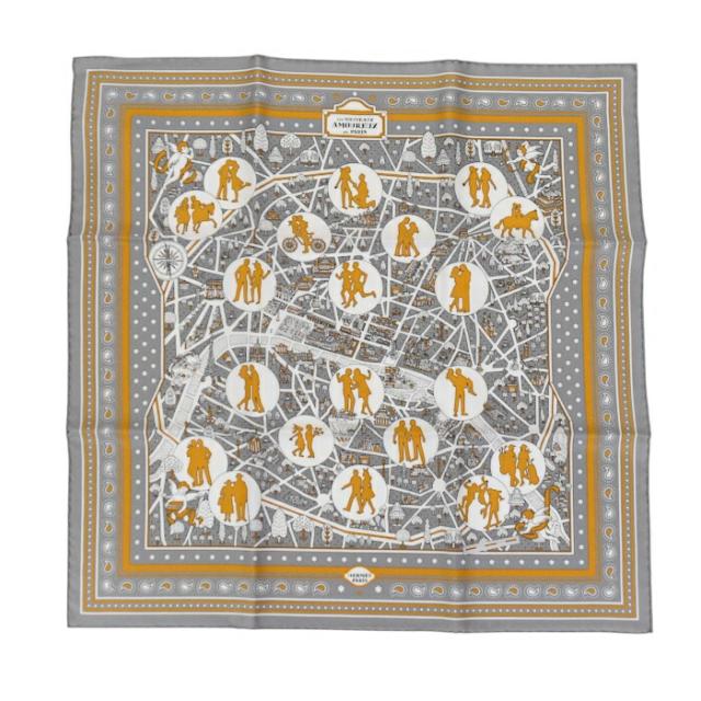 【Nランク】 エルメス HERMES スカーフ カレ 55 シルク 100% LES AMOUREUX DE PARIS / 新・パリの恋人たち ミニスカーフ バンダナ 馬 天使 グリス (グレー) / ブラン (ホワイト) / キャラメル (ベージュ) 正規品 未使用 展示品 中古 mbr14007