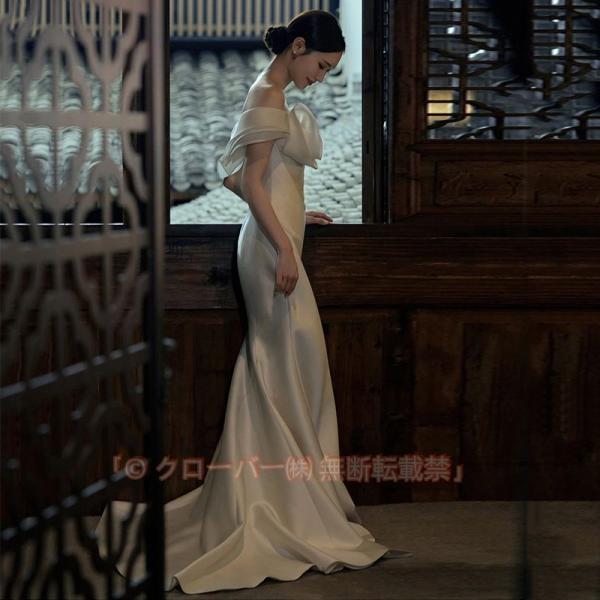 ウェディングドレス ウエディングドレス ロングドレス 二次会 結婚式 前撮り ブライダル 花嫁 オフショルダー ファスナー サテン トレーン シンプル