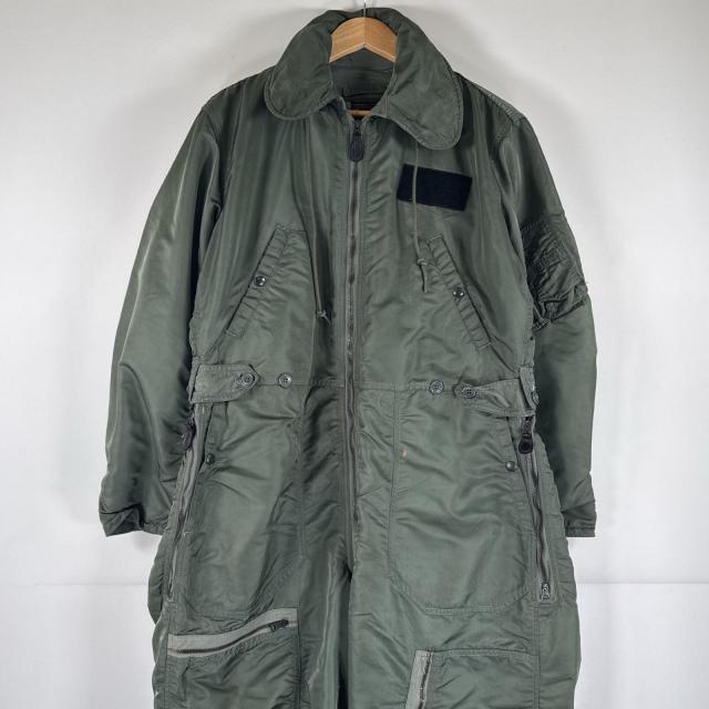 古着 50s/50年代 ヴィンテージ つなぎ ミリタリー  米軍 実物 ジャンプスーツ フライト CWU USAF CONMAR 黒タグ 1P L オリーブグリーン