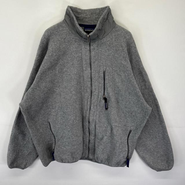 古着 90s/90年代 パタゴニア patagonia USA製 フリースジャケット フルジップ シンチラ 大きいサイズ 無地 アウトドア  グレー メンズ