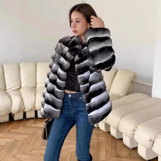 送料無料 2025新型ゆったり冬の夜の花火ショー会場トトロの原色を模したスタイリッシュな高級感スタンドカラーのファーのコート