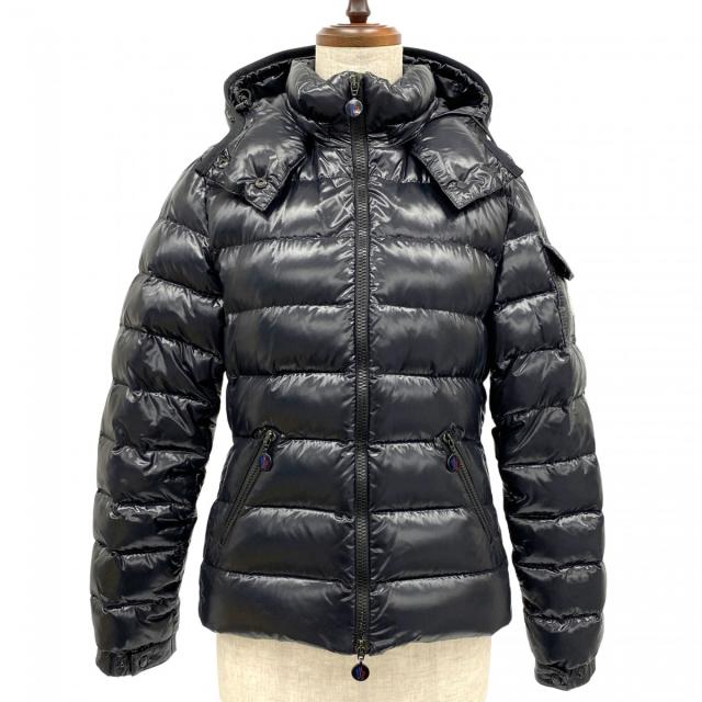 【5apo0019】モンクレール ダウンジャケット 0 ブラック ナイロン ダウン フェザー 020934538450　68950【中古】レディース