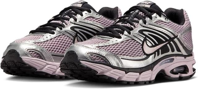 [ナイキ] エア マックス モト 2K [W AIR MAX MOTO 2K] ライトバイオレットオール/メタリックシルバー/ブラック/プラチナムバイオレット HQ2056-200