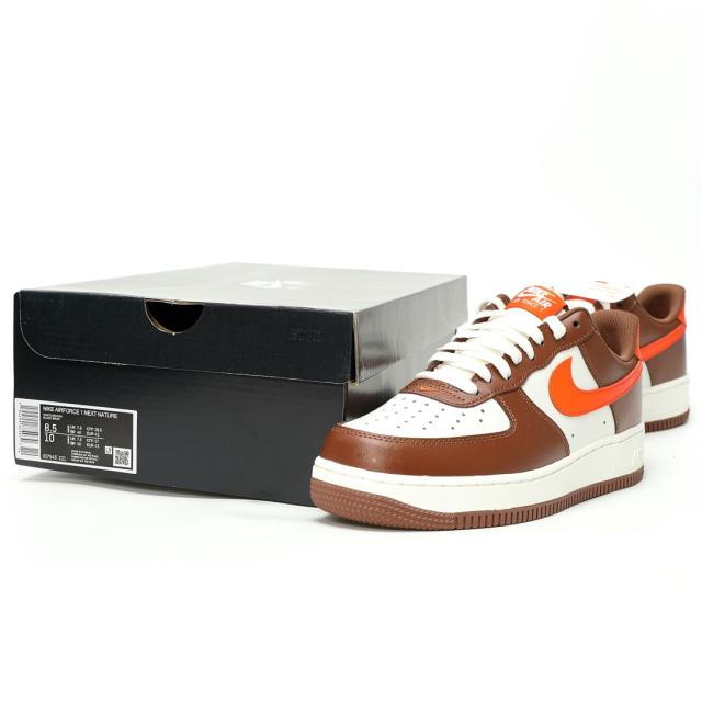 スニーカー Nike エアフォース 1 ’07 ロー レザー ホワイト ブラウン オレンジ IO7545-221 クラシック カジュアル シューズ Mosswood Brown