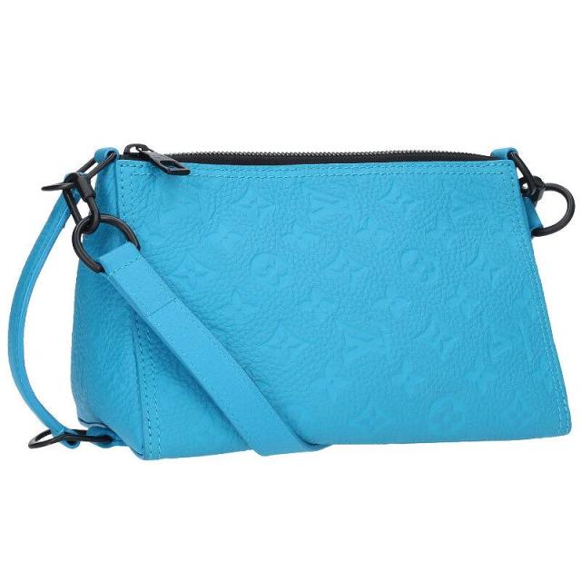 ルイヴィトン   M55925 モノグラムトリアングルメッセンジャーショルダーバッグ 中古 OM10