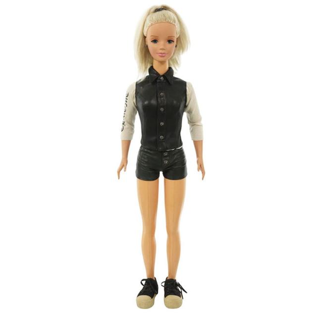 クロムハーツ   BARBIE DOLL レザーセットアップ人形 中古 SS07