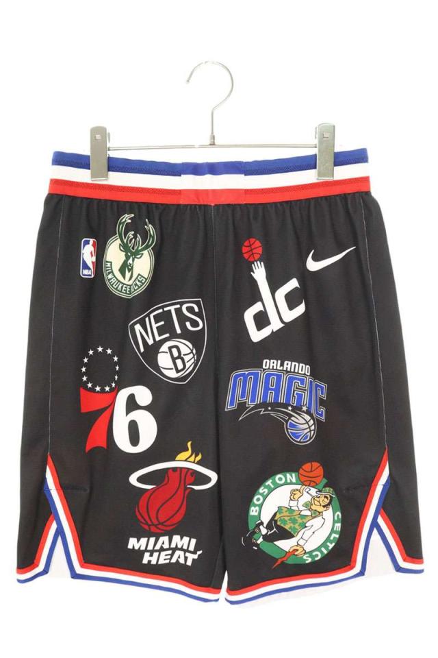 シュプリーム  ナイキ サイズ:M  18SS  NBA Teams Authentic Short 総ロゴゲームショートパンツ 中古 BS99