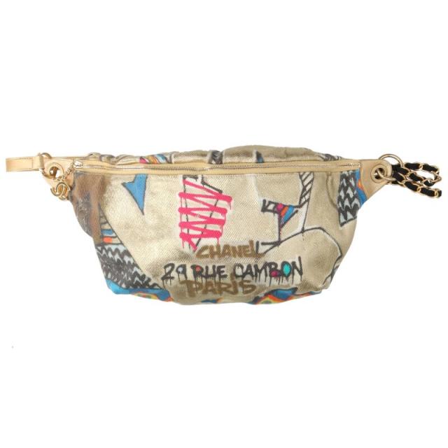シャネル  エジプトグラフィティデザインチェーンウエストバッグ 中古 SB01
