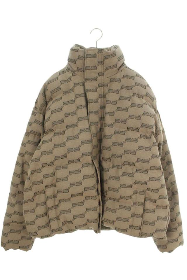 バレンシアガ サイズ:48 22AW 681885 TML33 ロゴ総柄パファーダウンジャケット 中古 SS13