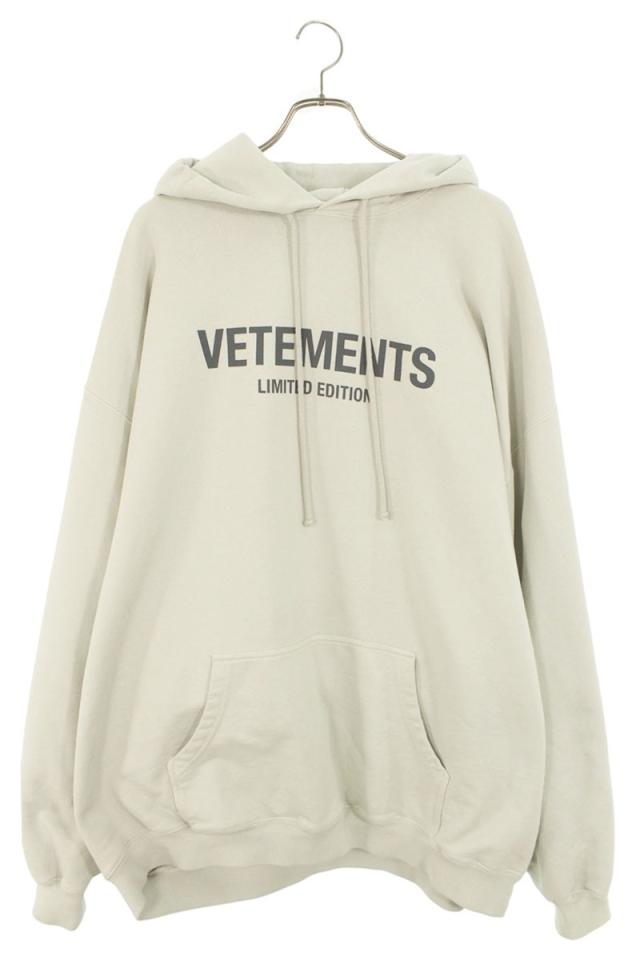 ヴェトモン サイズ:L  UE64HD600O フロントロゴプルオーバーパーカー 中古 OM10