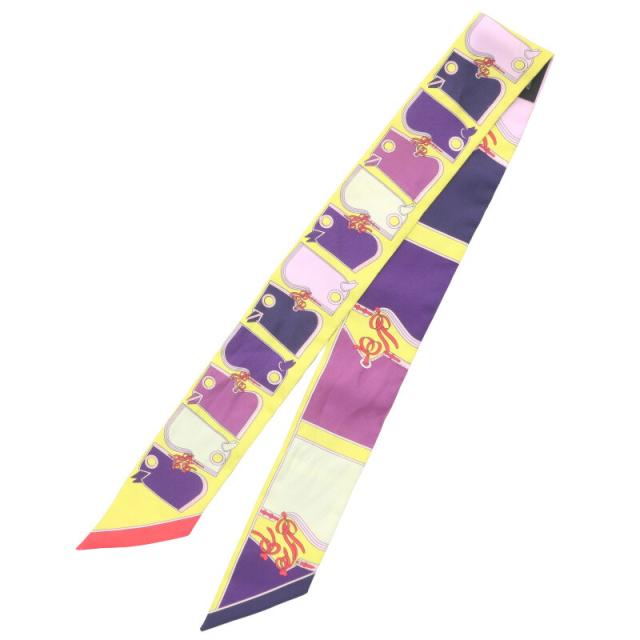 エルメス  総柄シルクツイリースカーフ 中古 GZ14