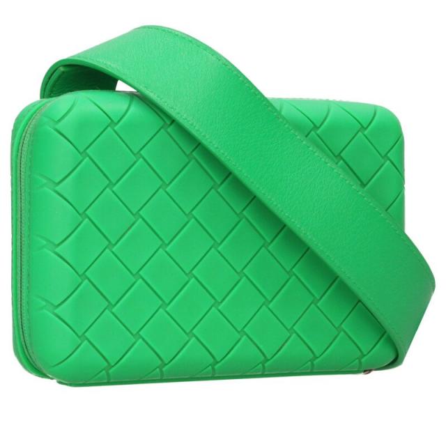 ボッテガヴェネタ   778706 V0EY4 イントレチャートシリコンショルダーバッグ 中古 OM10