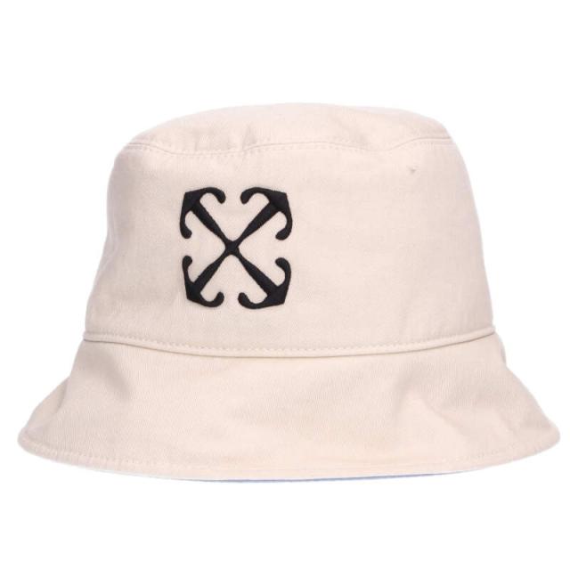 オフホワイト サイズ:ONE SIZE  OWLB039F23FAB005 アロー刺繍リバーシブルバケットハット 中古 BS99