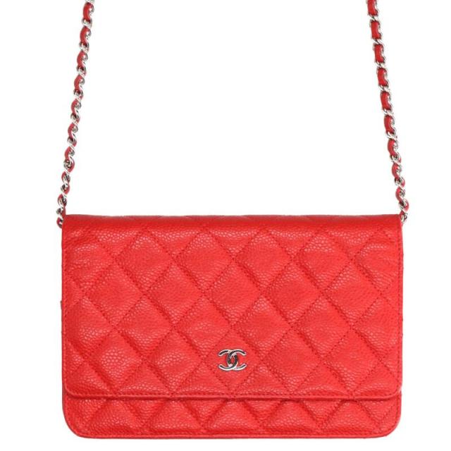 シャネル  キャビアスキンチェーンウォレット 中古 OM10