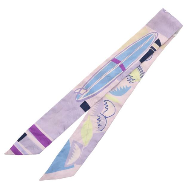 エルメス   Sea Surf and Fun 海とサーフとファン総柄シルクツイリースカーフ 中古 GZ14