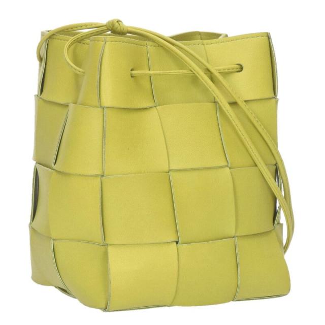 ボッテガヴェネタ   680218 イントレチャートレザーショルダーバッグ 中古 OM10