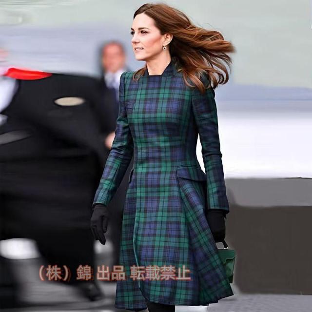 タータンチェックワンピース　ひざ下丈　フレアスカート　グリーン系　長袖　　ほっそり効果大株式会社錦 20代30代40代50代60代　ミセス