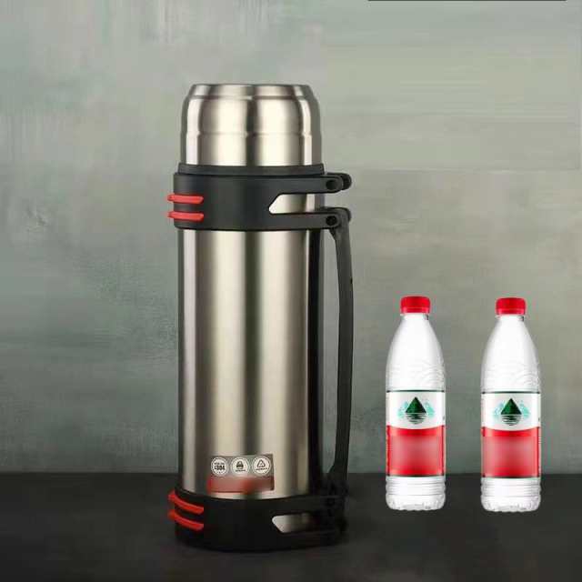 水筒 2リットル 保冷 スポーツ 大容量 2L 1.2L 1.5L ボトル コップ付 ストラップ付き ハンドル付き 保温 アウトドア キャンプ フィルターがないの通販はau PAY マーケット ...