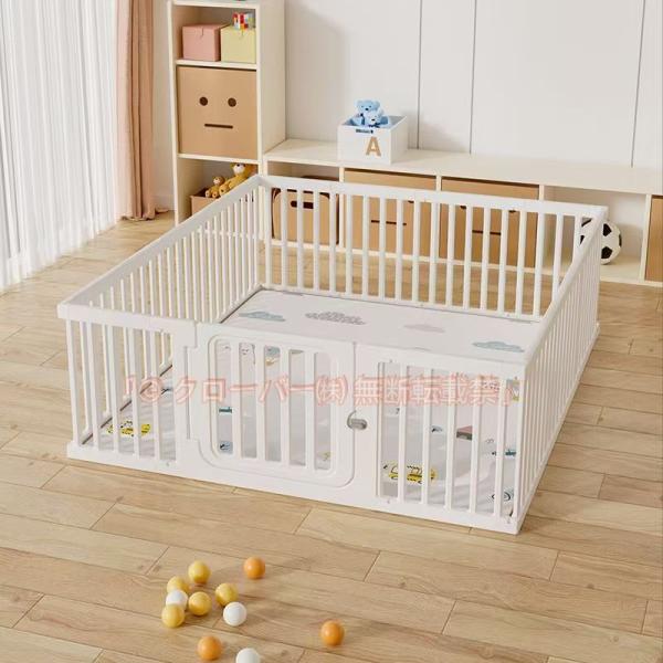 ベビーサークル 置くだけ ベビーゲート ベビーフェンス 3wayフェンス ペット用可能 ドアロック付き クローバー株式会社 設計 滑り止め ベビールーム リビン
