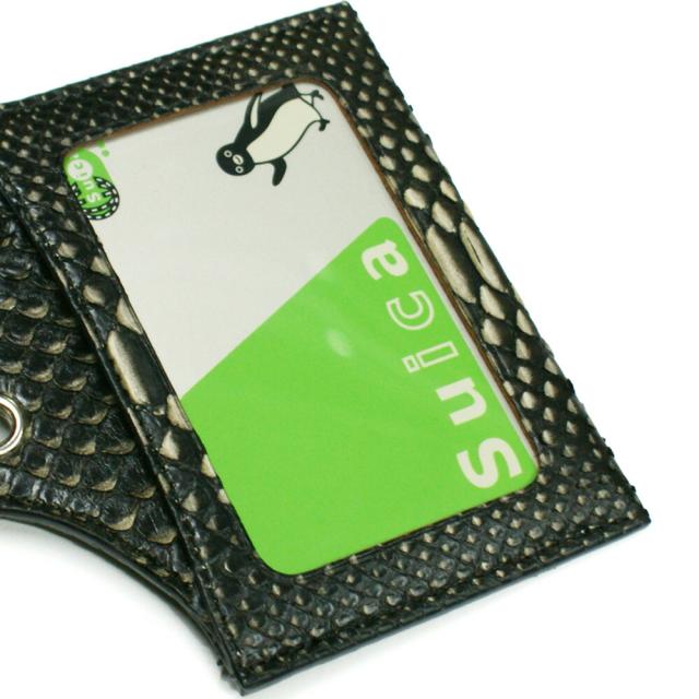 ID カードホルダー 両面クリア窓 伸縮リール ストラップ付 横型 パイソン ゼブラ ID カードホルダー 両面クリア窓 伸縮リール ストラップ付 横型