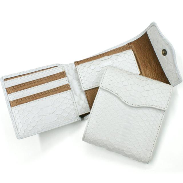 パイソン 財布 二つ折り財布 折り財布 革財布 札入れ 本革財布 蛇 ヘビ 革 牛革 かぶせホック付き 小銭入れ有り カード収納 日本製 マット ホワイト