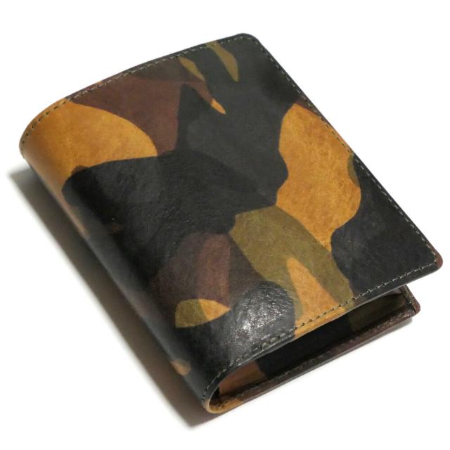 財布 二つ折り財布 ボックス型小銭入れ 札入れ 札入れ内カード入れ 本革 牛革 オイルレザー La Perla Azzurra社 エルヴァケーロ 迷彩