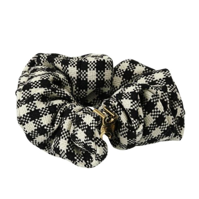 【クーポン5%OFF】セリーヌ／CELINE ”VICHY SCRUNCHY・ヴィシースクランチー” ウール&ブラス・ヘアアクセサリー・シュシュ・ヘアゴム (ゴールド×ブラック×ホワイト)  461GY2BOW 39BW／GOLD*BLACK*WHITE[返品OK]