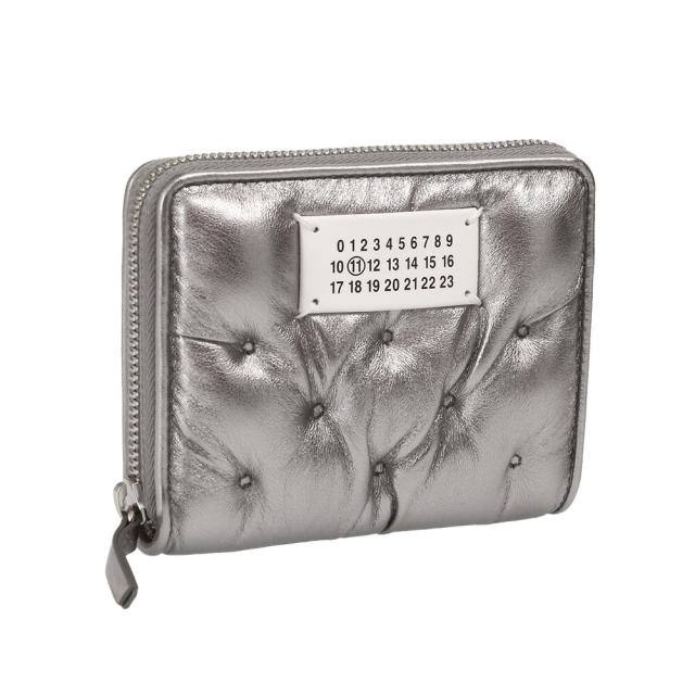 【タイムセール&クーポン5%OFF】メゾンマルジェラ／MAISON MARGIELA 「グラム スラム」エンブロイダリー ウォレット スモールナッパレザー・ラウンドファスナー財布・ミニ財布・ミニウォレット(メタリックグレー) SA1UI0032 P6800 H3809／LLIC GREY[返品無料]