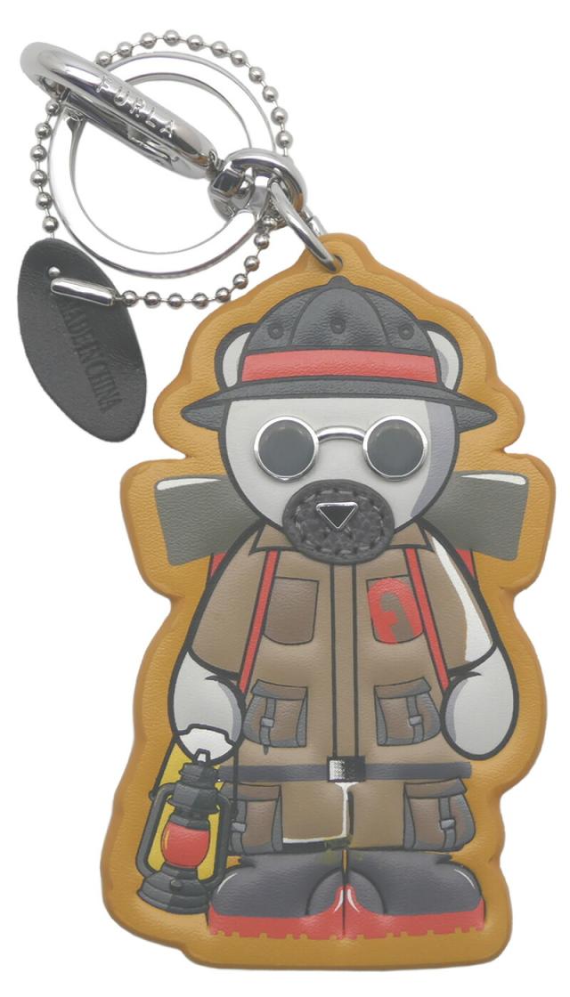 【2025年春夏 新作】 フルラ Furla Man Kumaflage キーリング TONI ZABAIONE ブラウン系 MR00122_BX3461_1057_3470S クマフラージュ キーホルダー 探検家 【新品 新作 未使用 正規品】