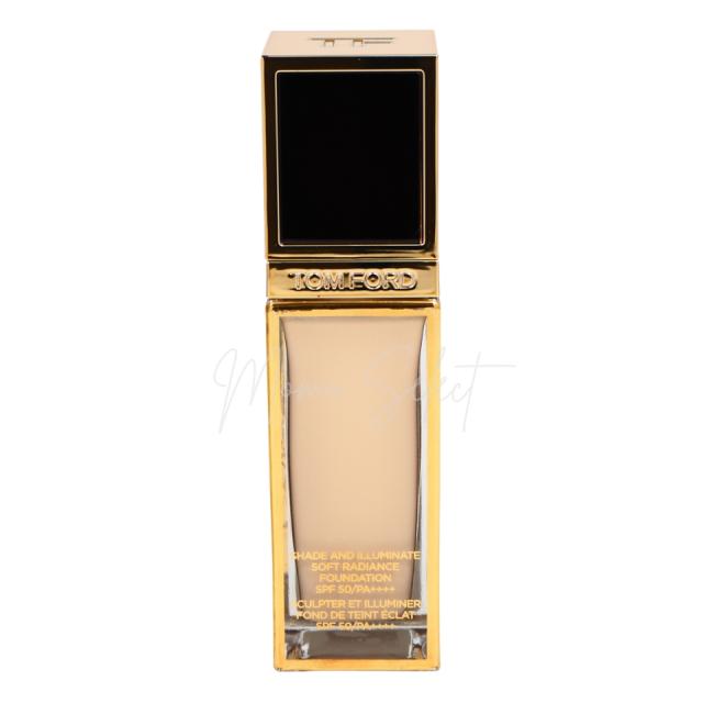 トムフォード TOM FORD シェイド アンド イルミネイト ソフト ラディアンス ファンデーション SPF 50 1.1 ウォーム サンド 【メール便NG】[並行輸入品]