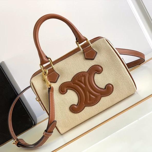 CELINE スモール ボストン バッグ トリオンフ ベージュ/ブラウン