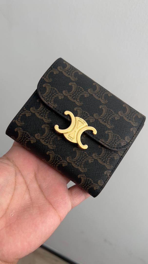 セリーヌ 三つ折り財布 トリオンフ PVC スモールフラップウォレット ブラウン celine財布