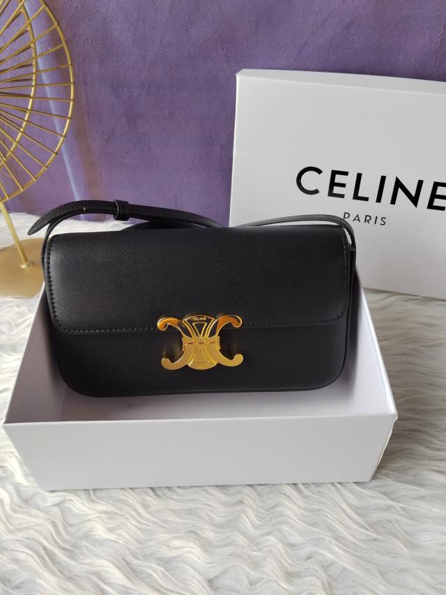 CELINE ブラックレザーショルダーバッグ
