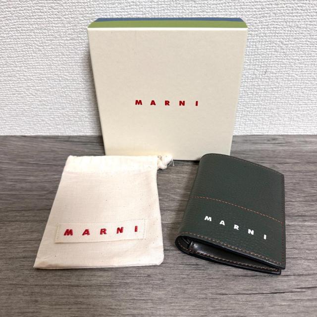 美品箱付 MARNI 23AW ミニウォレット カラーステッチ 二つ折り財布