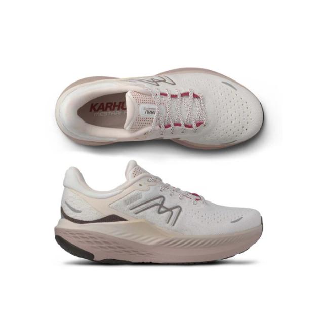 Seed（シード） KARHU （カルフ） 靴・シューズ スニーカー WOMEN’S MESTARI RUN （メスタリラン） 1.5 【WHITE / PASTEL PARCHMENT （ホワイト/パステルパーチメント）】 KH205014 ランニング 通勤 通学 滑りにくい レディース 女性用 白 桃 25 {SK}