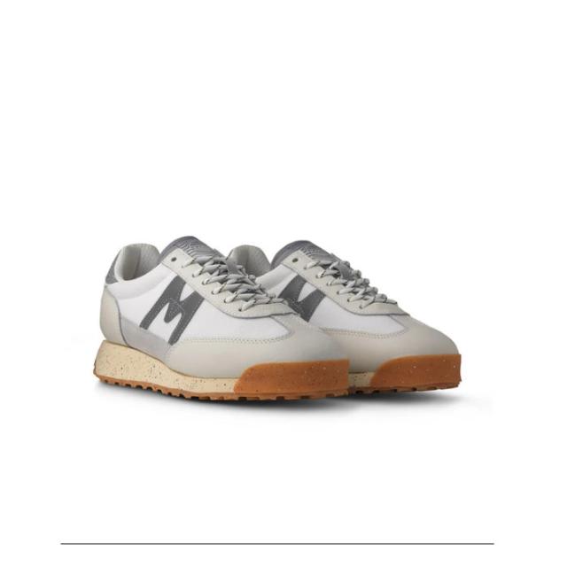 Seed（シード） KARHU （カルフ） 靴・シューズ スニーカー MESTARI CONTROL FLOW STATE PACK (メスタリ コントロール) 【LILY WHITE / SILVER （リリーホワイト/シルバー）】 KH840007 通勤 通学 日常 滑りにくい メンズ・レディース 男性用・女性用 白 灰 25 {SK}