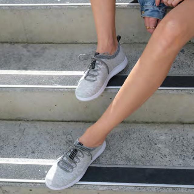 エミュー EMU W 13029 HEIDELBERG （レディース）カラー：グレー  ウール スリッポン フラットシューズ 「靴」