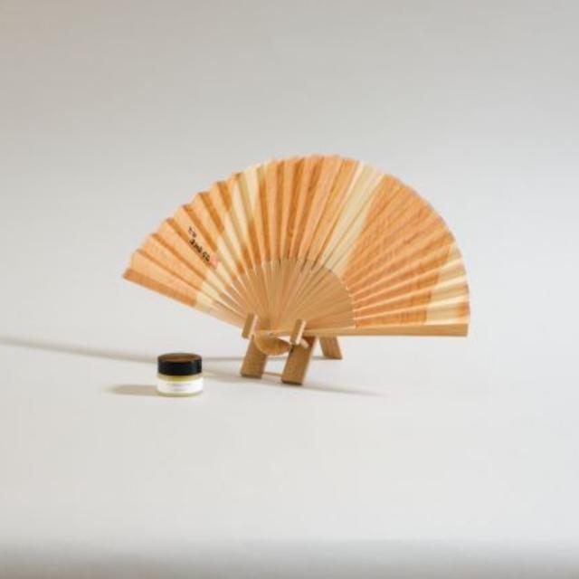 伊勢の杉を使用 御山杉常若扇子 御山杉アロマワックスセット 扇子 アロマ 希少木材 神宮 リラックス 手作り ミツロウ お手入れ ギフト プレゼント 和雑貨 伝統工芸 日本製 三重県 伊勢 外宮参道COMISE
