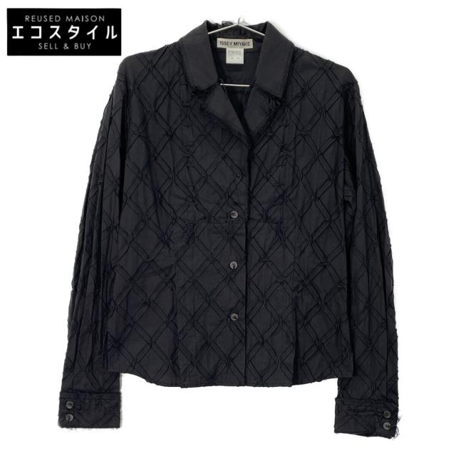 ISSEY MIYAKE イッセイミヤケ トップス 3 ブラック レディース