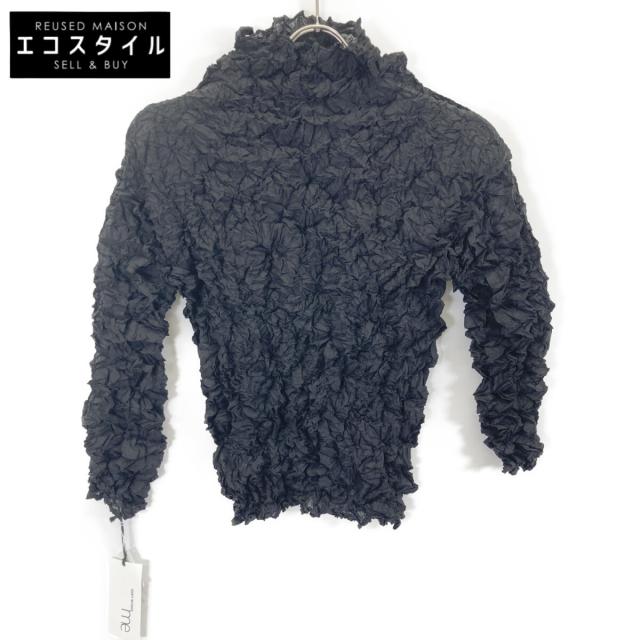 me ミー/イッセイミヤケ トップス F ブラック レディース