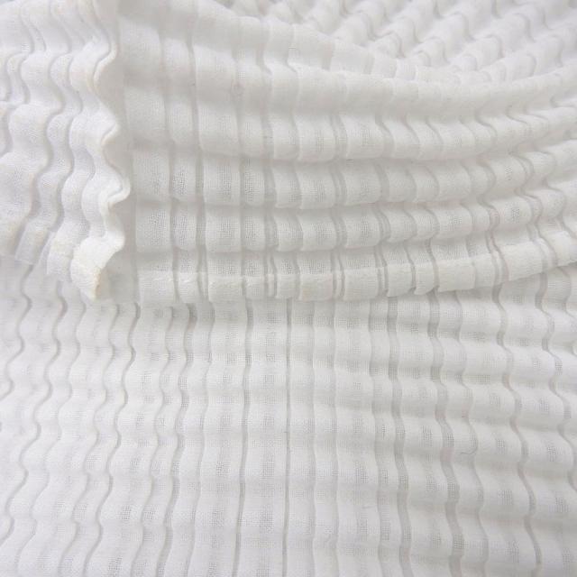 ISSEY MIYAKE イッセイミヤケ トップス 2 ホワイト レディース