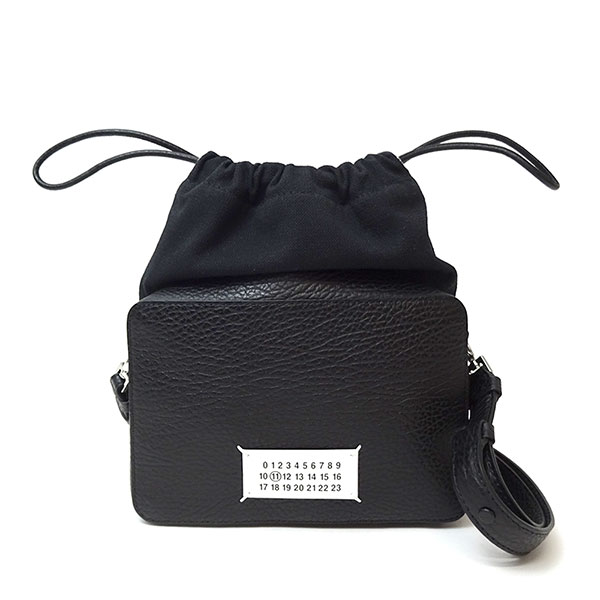 メゾンマルジェラ バッグ Maison Margiela 5AC カメラバッグ ミディアム SB1WG0018 P4348 T8013 ブラック