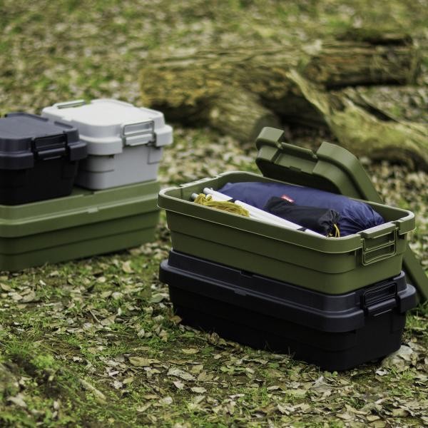 トランクカーゴ 40L 座れる 収納ボックス 耐荷重100kg キャンプ テーブル 収納ケース コンテナボックス 積み重ね 防災収納 取っ手ロック ベルトガイド ID012
