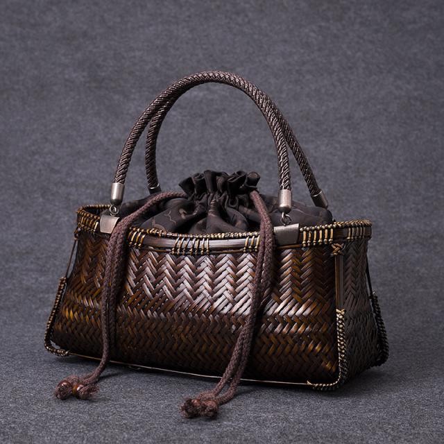 竹 工芸品 手編み かごバッグ バンブーバスケット  籠 かご  バッグ コンパクト 巾着 手作り 篭 かご 工芸品 工藝 民藝 民芸 竹籠 竹細工 かご バスケット プレゼント ギフト 母の日 竹製