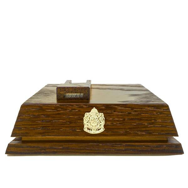 アブガルシア 1640841 ウッド ディスプレイ 左ハンドル用 (ダークブラウン)AbuGarcia 展示用ウッドディスプレイ[1640841ABU] 返品種別A