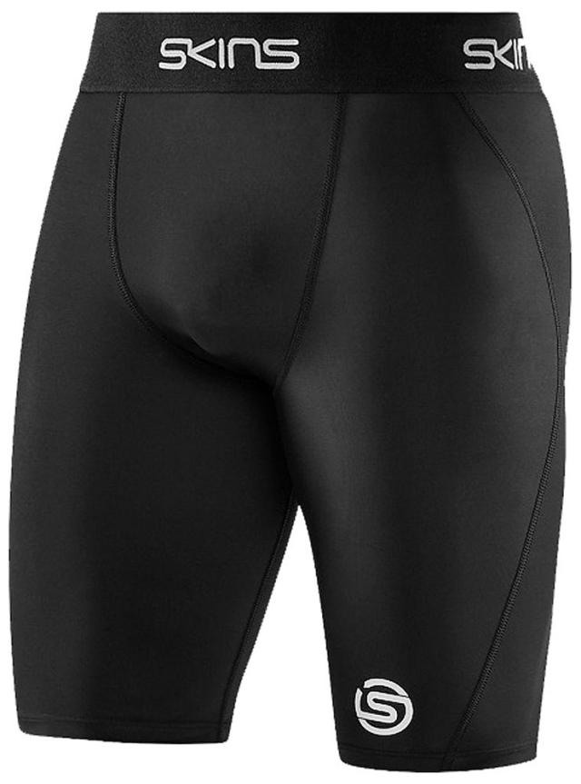 SKINS(スキンズ) SERIES-1 メンズハーフタイツ（ブラック・サイズ：48(L)） SKINSエントリーモデル GRI-18171140-019-48L返品種別A